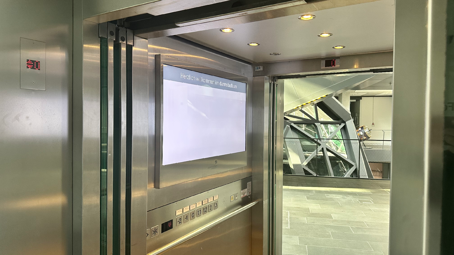 Installation - XPO Screens